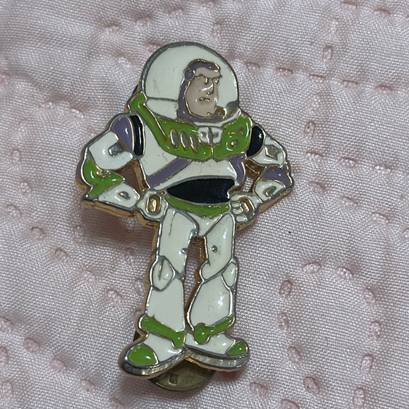 Disney | Accessories | Disney Vintage Buzz Lightyear Pin | Poshmark